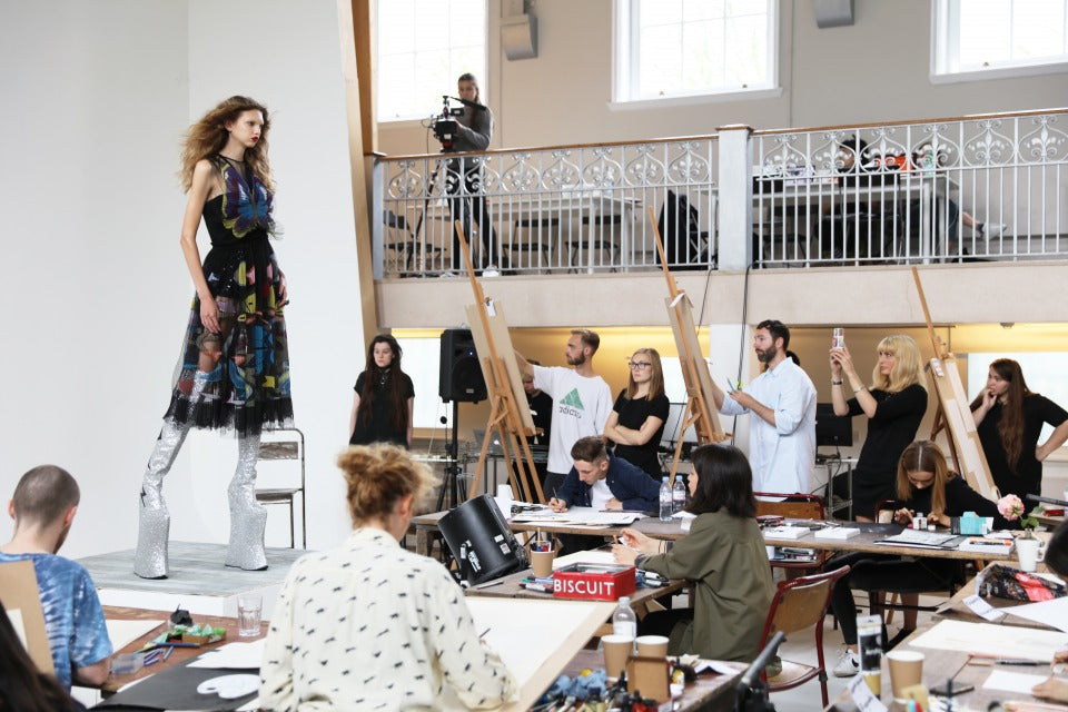 #StyleShootDraw – SHOWstudio