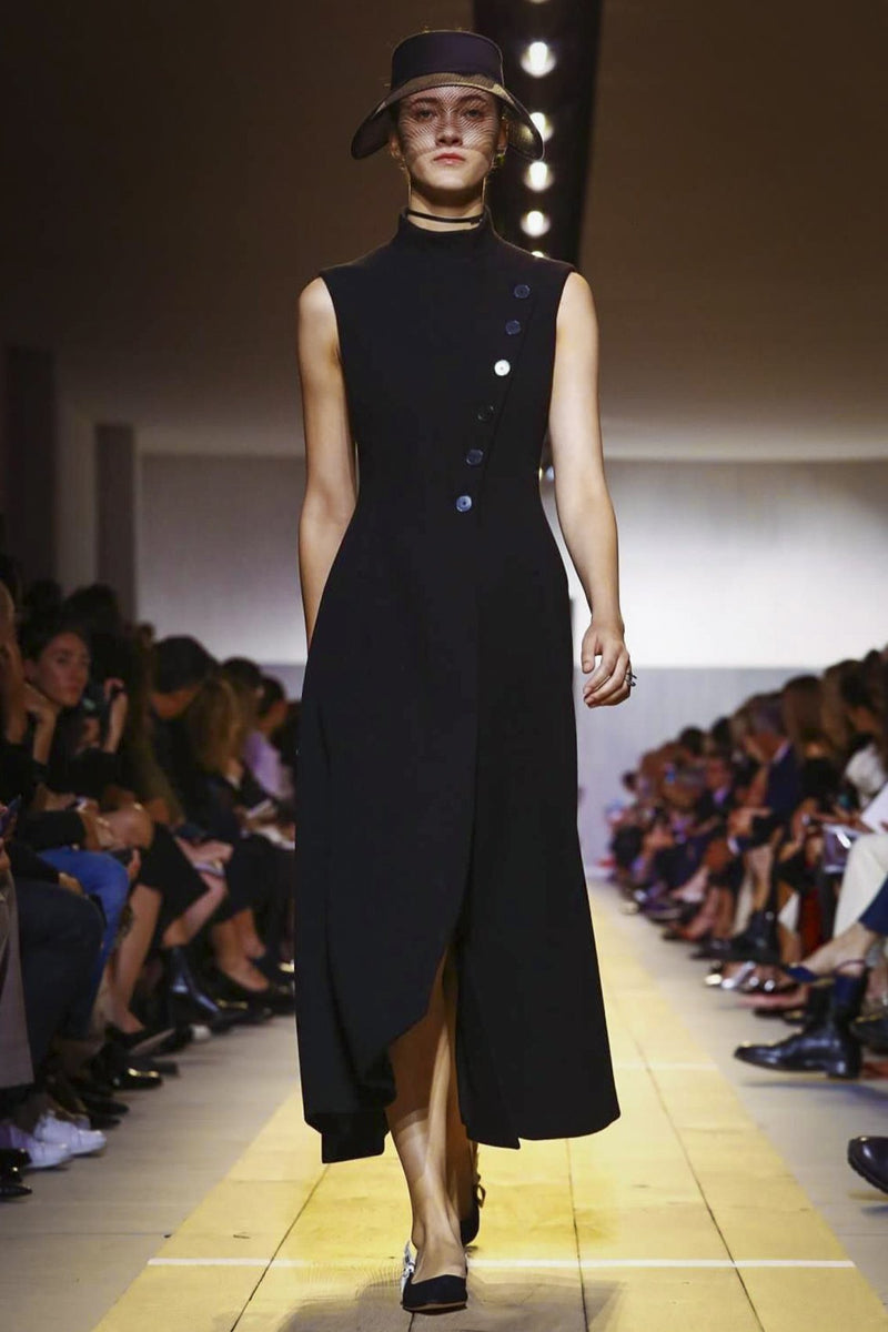 Dior 5 S/S 17 – SHOWstudio